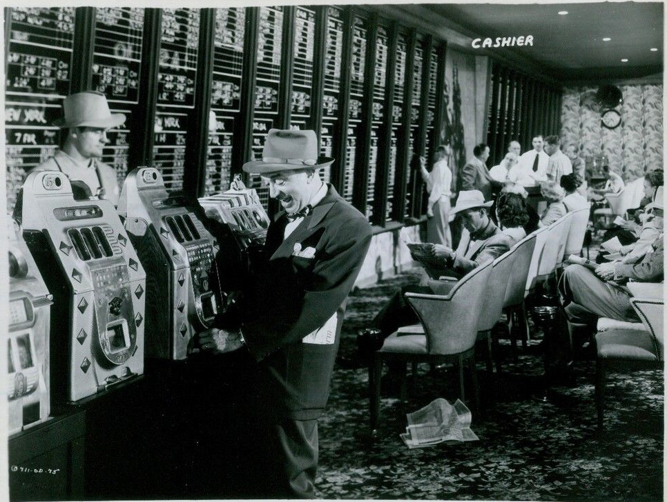 711 Ocean Drive (1950) picture