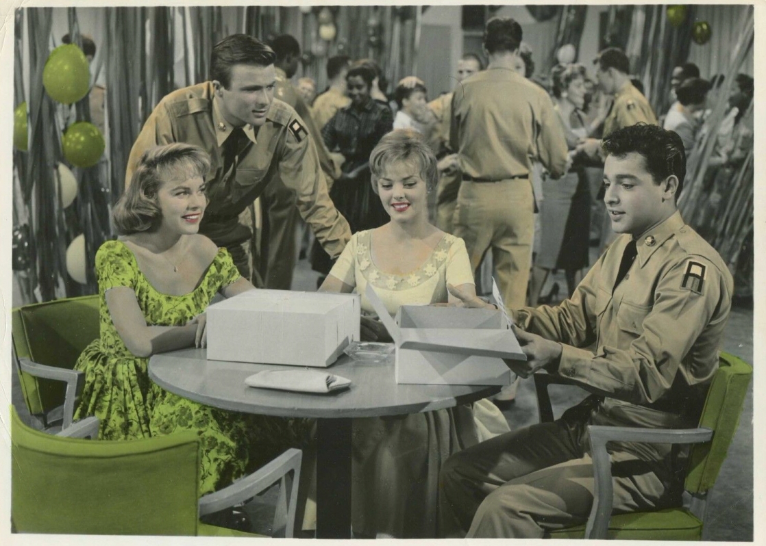 Terry Moore, Christine Carere