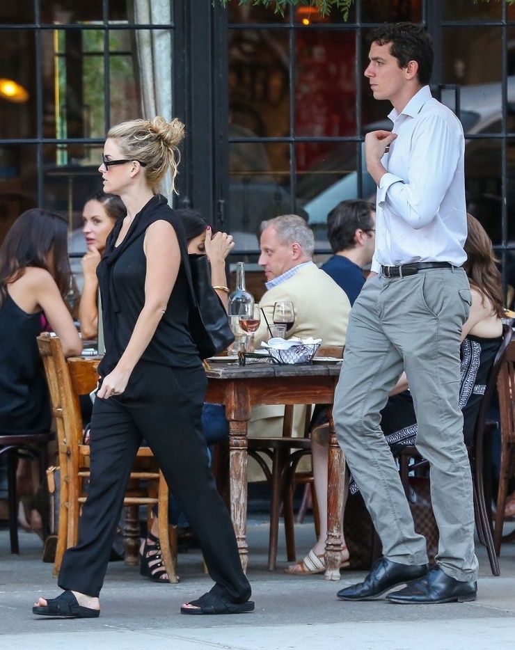 Picture of Alice Eve