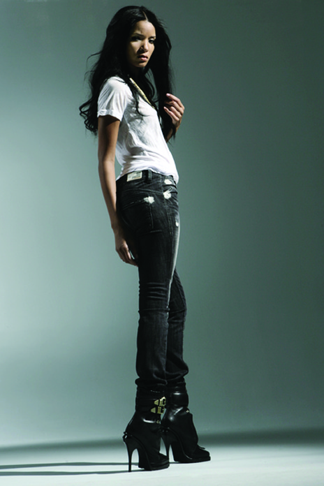 Machiko Harris image