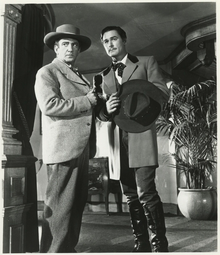Victor Francen, Errol Flynn