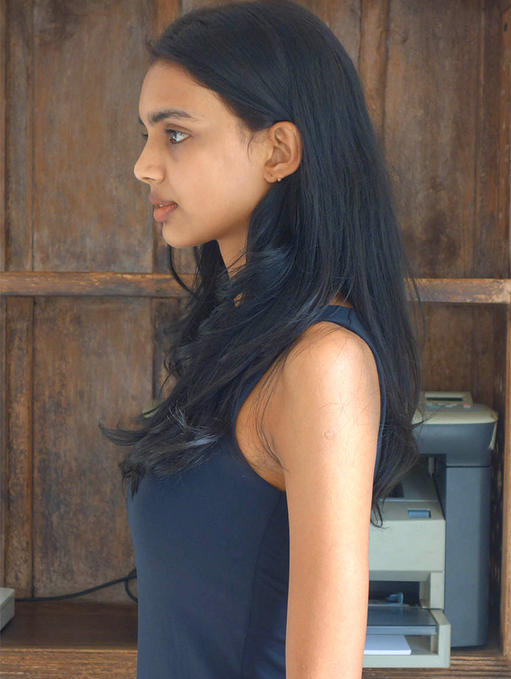 Monica Tomas picture