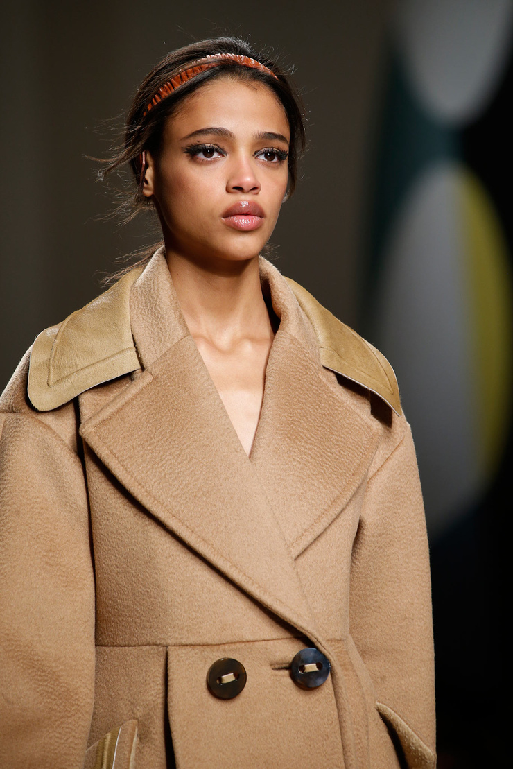 Picture of Aya Jones