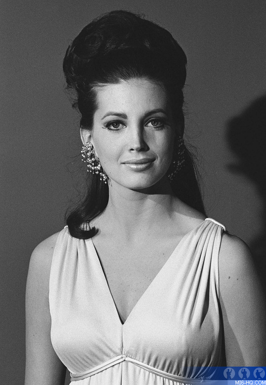 Picture of Gayle Hunnicutt
