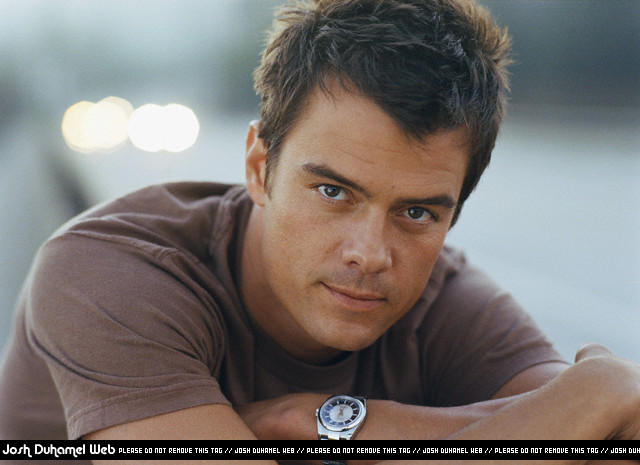 Picture of Josh Duhamel