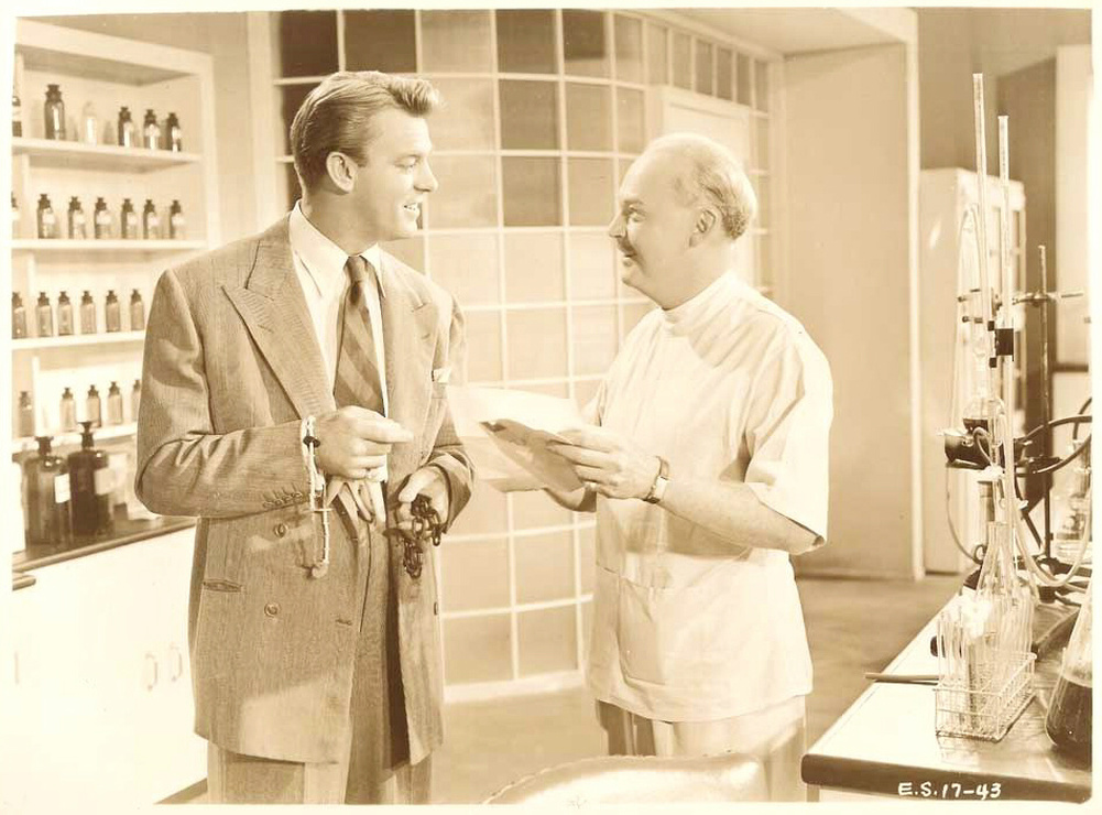 Dennis O'Keefe, Don Beddoe