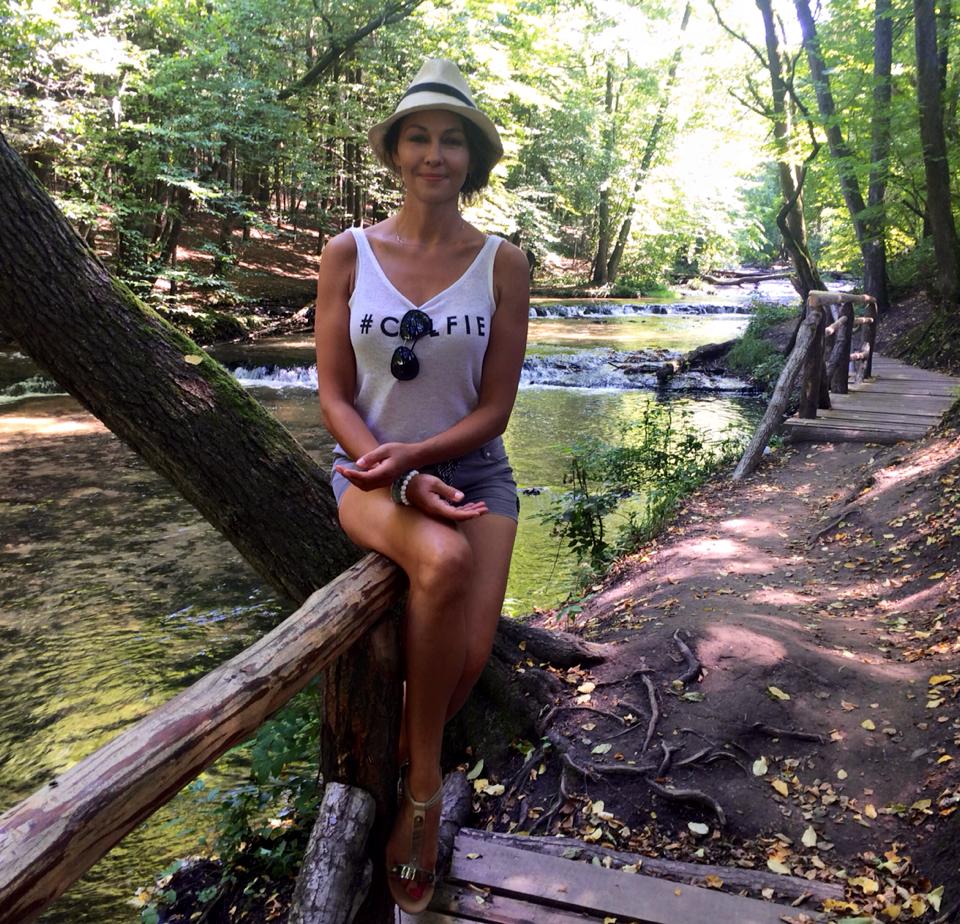 Picture of Anna Popek