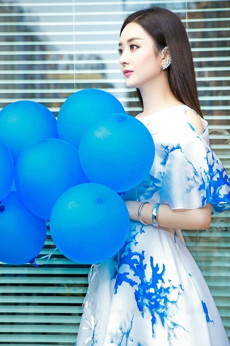 Picture of Liying Zhao