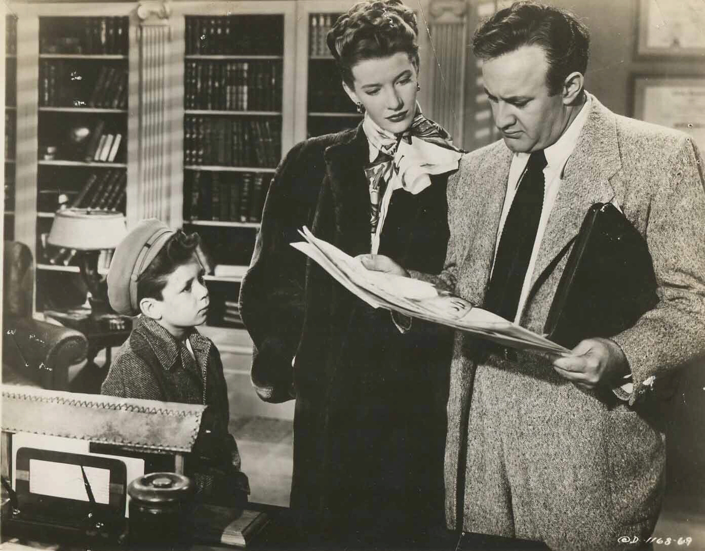 Picture of The Dark Past (1948)