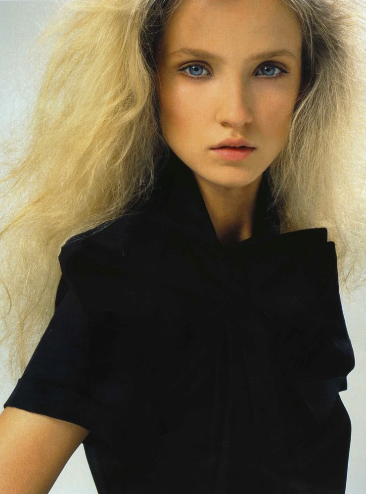 Alek Alexeyeva image