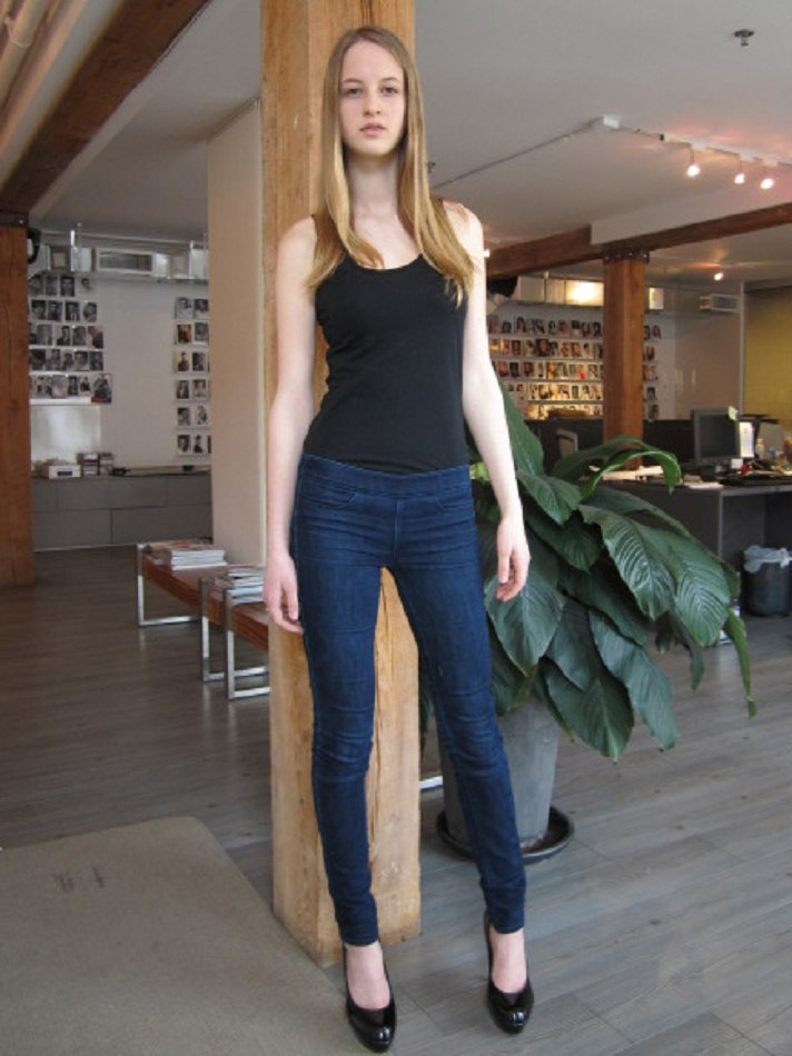 Picture of Ana Suka