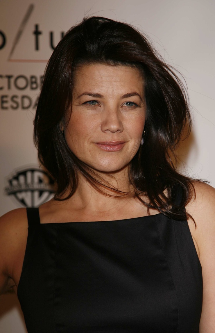 Picture of Daphne Zuniga