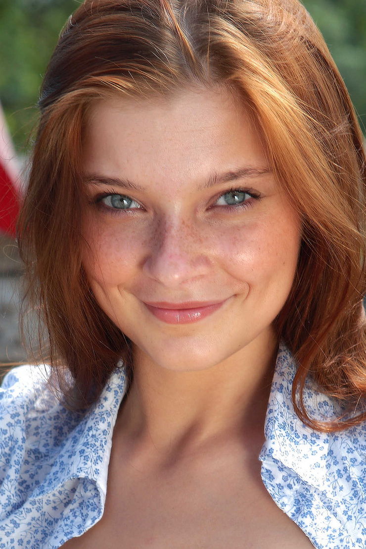 Listal - List the stuff you love! Movies, TV, music, games and books