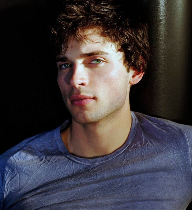Tom Welling image