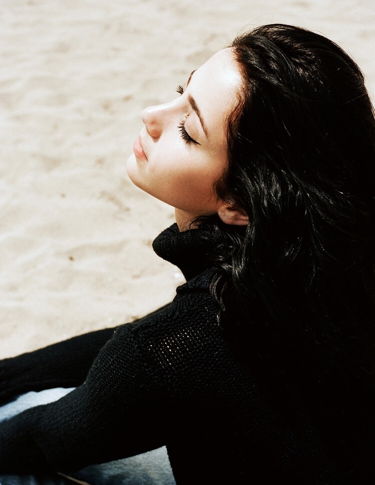 Picture of Emily Rudd