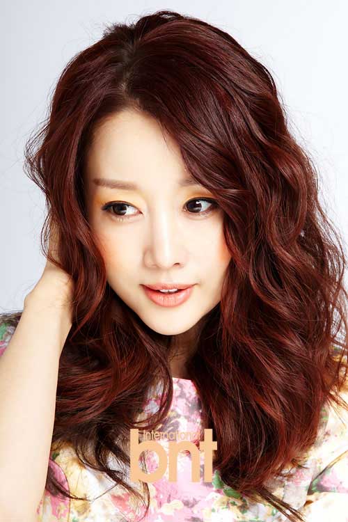 Son Ha Yoon image
