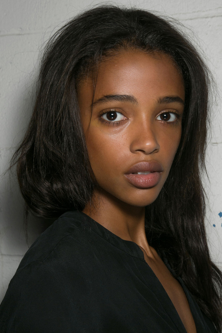 Picture of Aya Jones
