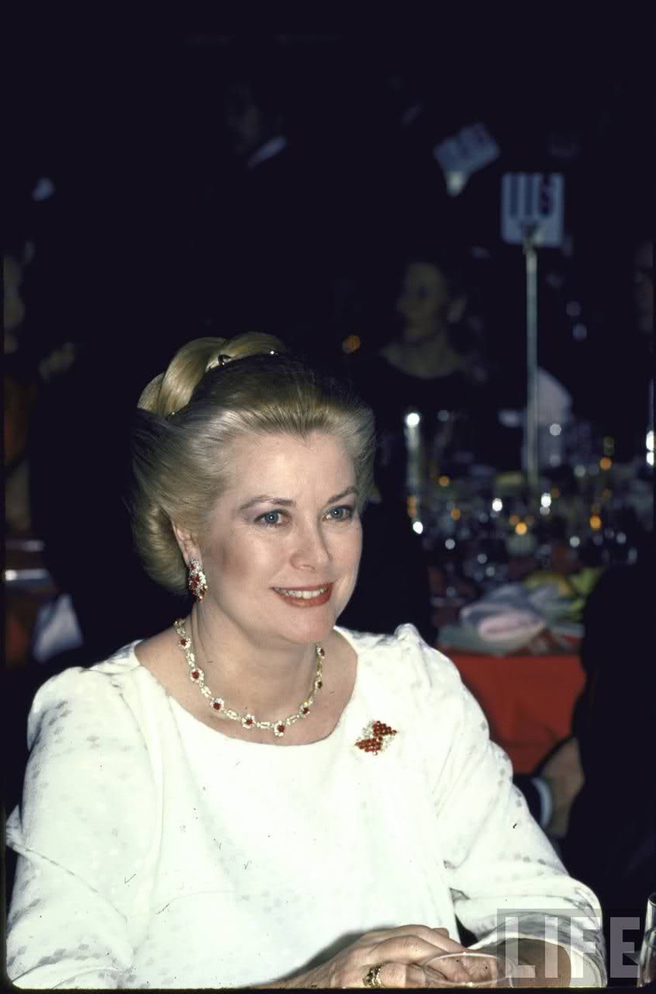 Picture of Grace Kelly