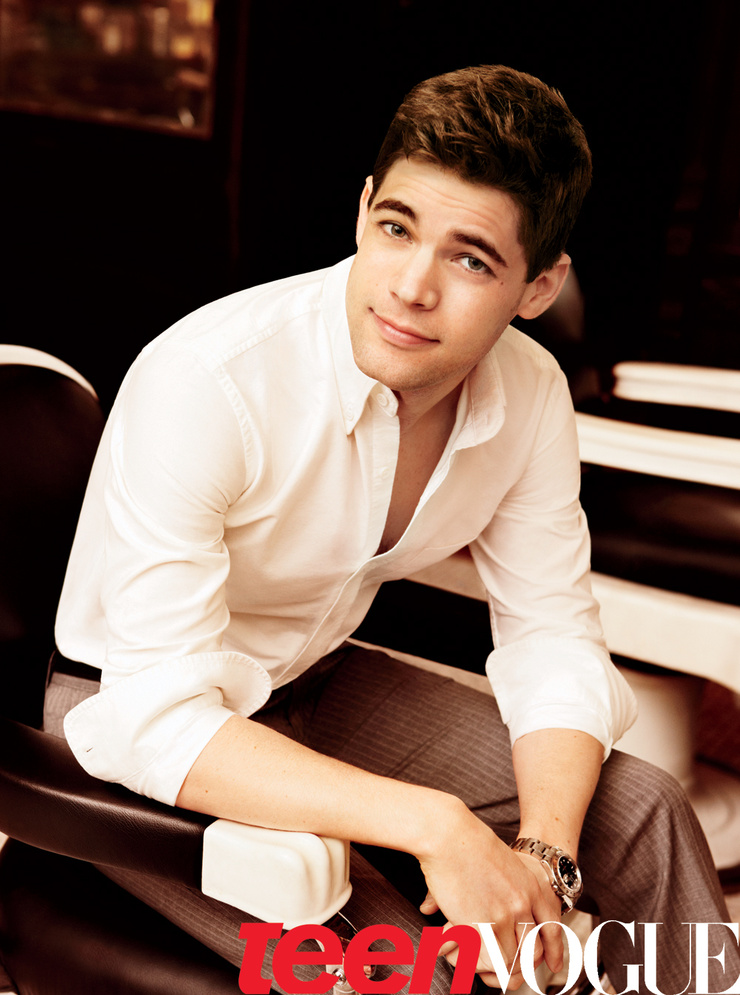 Picture of Jeremy Jordan