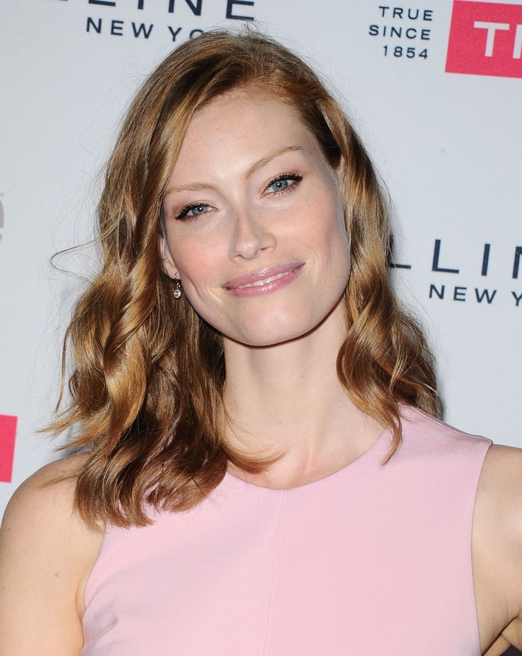 Picture of Alyssa Sutherland