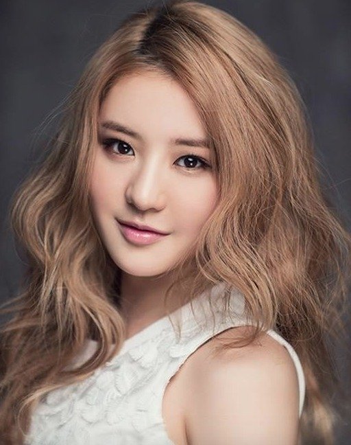 Picture of Megan Lee