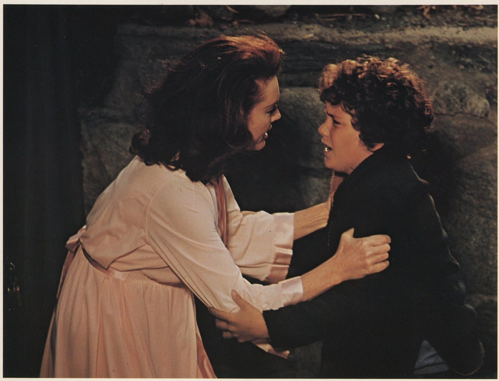 Elaine Devry, Scott Sealey