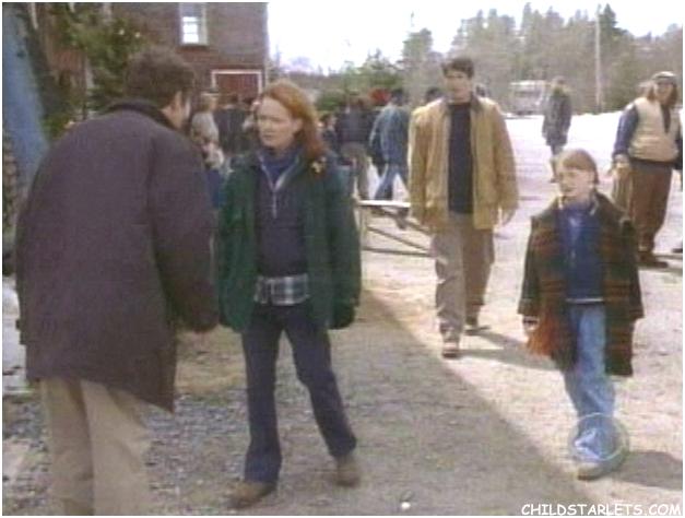 A Town Without Christmas (2001) picture