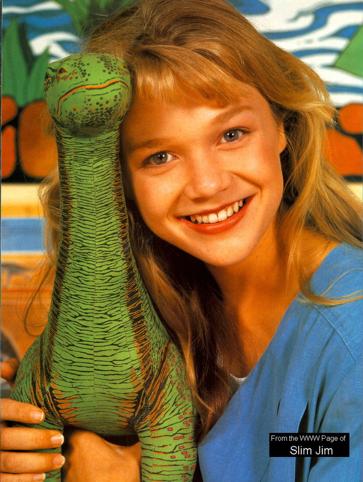 Ariana Richards Image