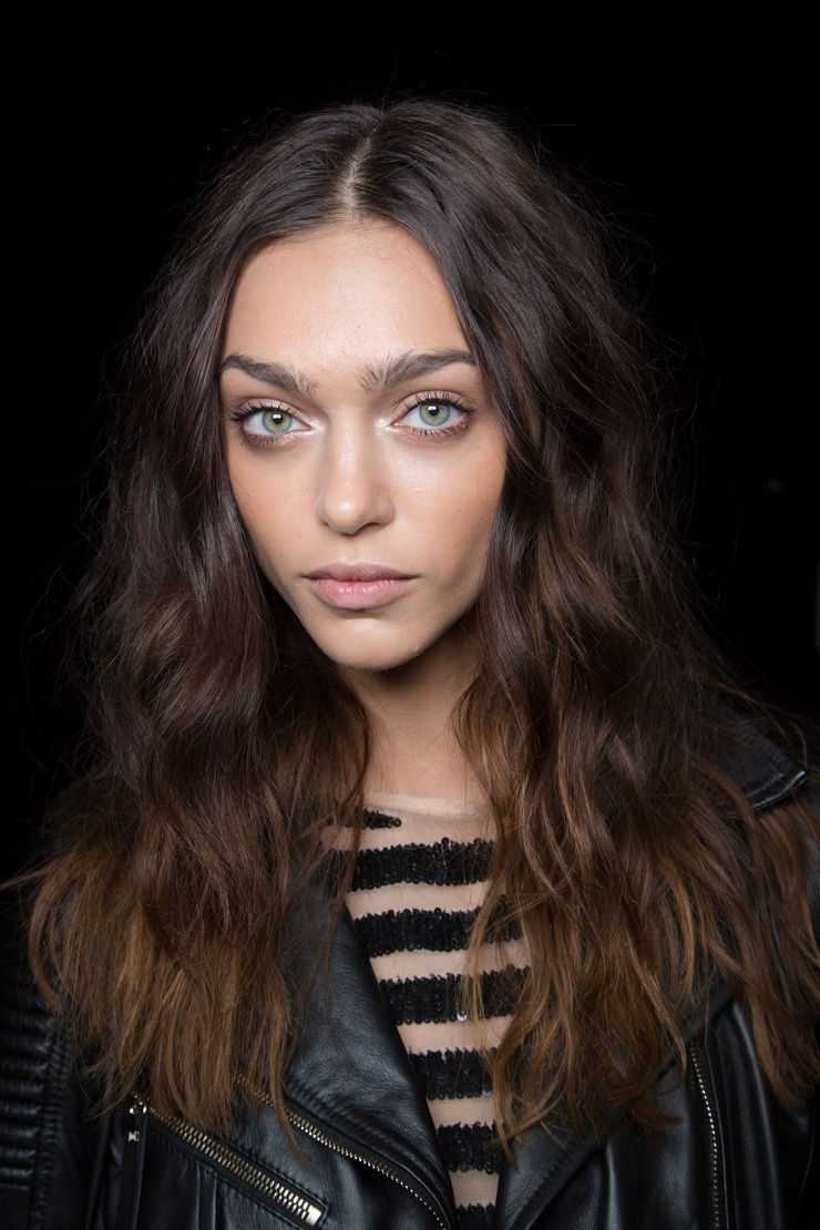 Zhenya Katava picture