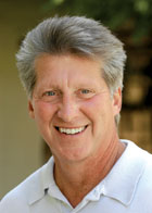 Picture of Ron Hansen