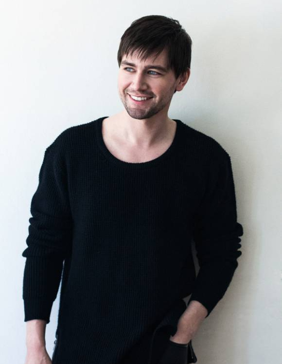 Picture of Torrance Coombs