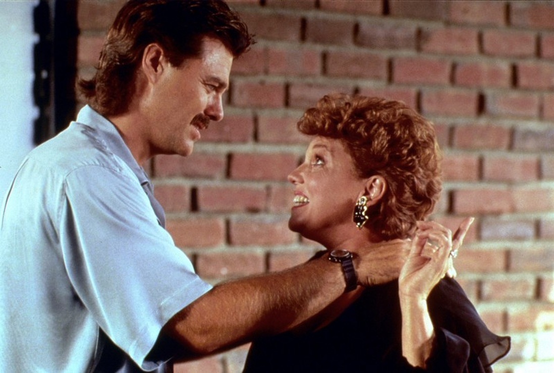 Columbo: A Bird in the Hand... picture