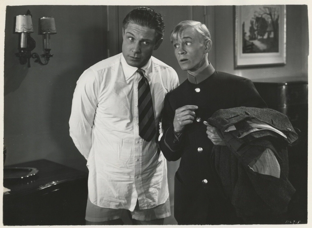 Robert Livingston, Olin Howland