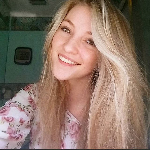 Picture of Lexie Grace Carlson