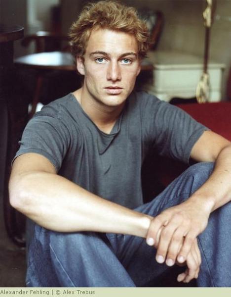 Image of Alexander Fehling