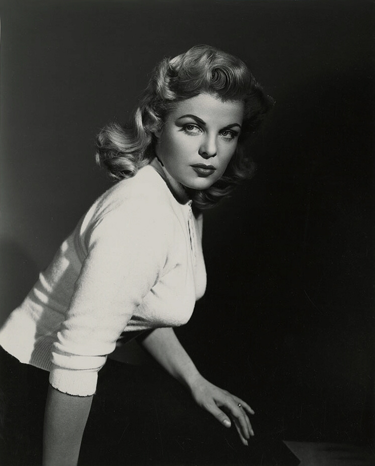 Cleo Moore