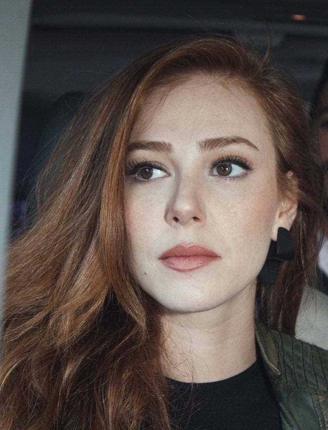 Picture Of Elçin Sangu