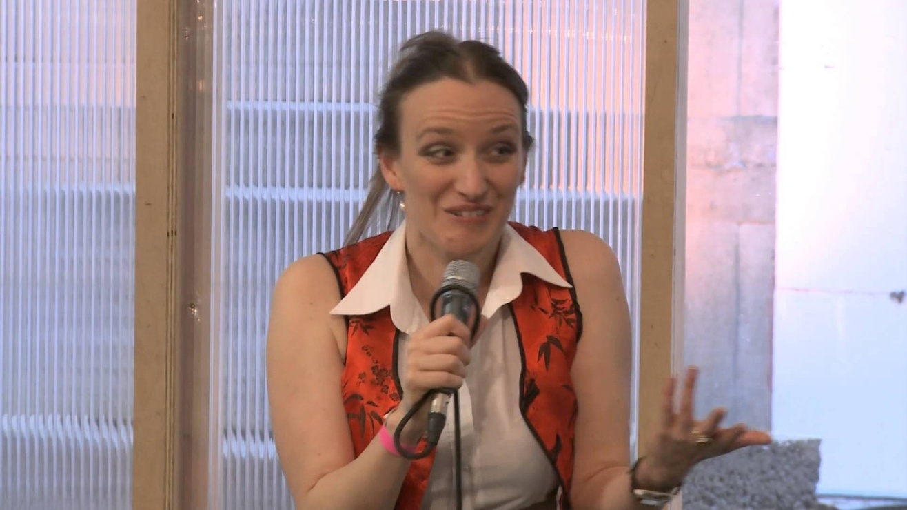 Kate Smurthwaite image