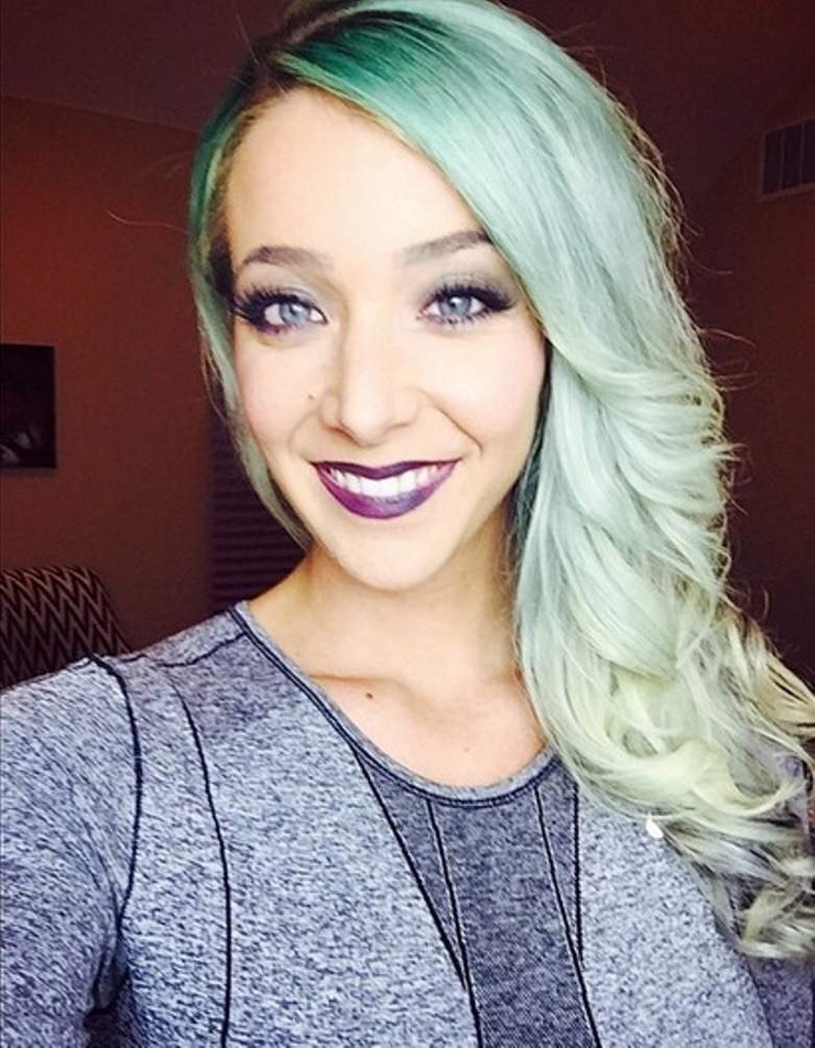 Picture of Jenna Mourey