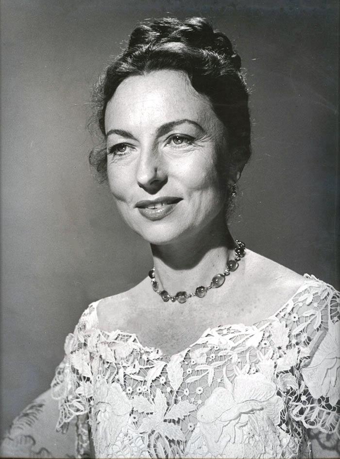 Picture of Agnes Moorehead