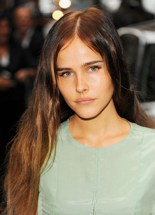 Isabel Lucas