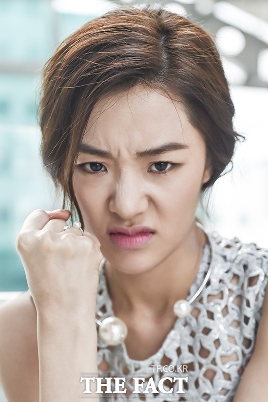 Picture of Stephanie Lee