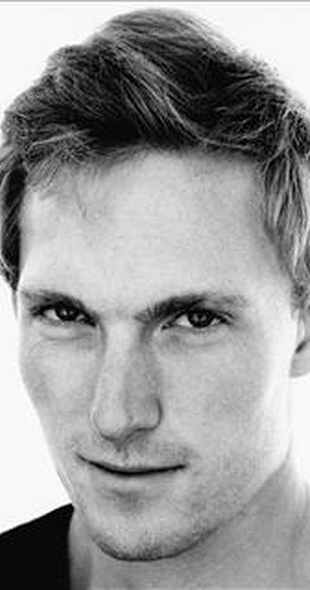 Picture of Sam Hoare