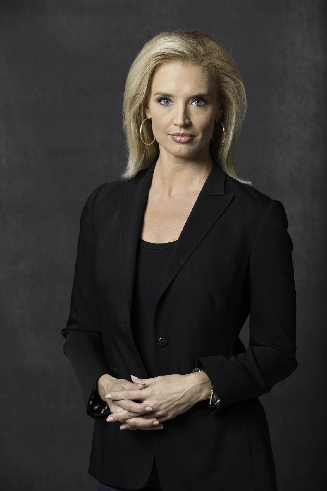 Picture of Laurie Dhue