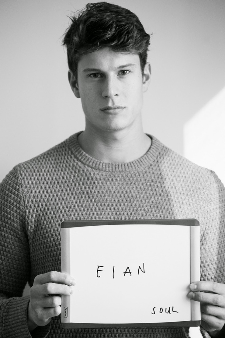 Picture of EIAN SCULLY