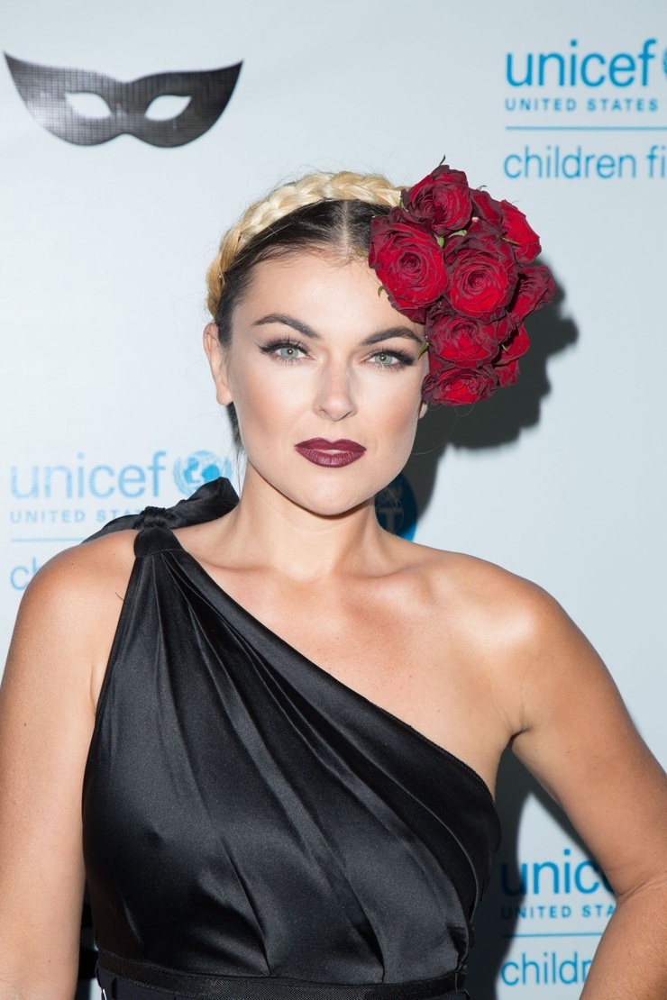 Picture of Serinda Swan