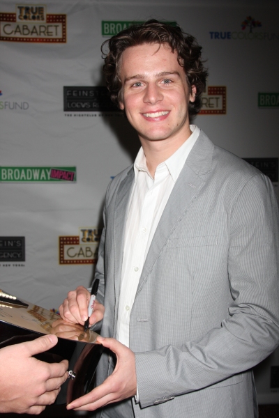 Picture of Jonathan Groff
