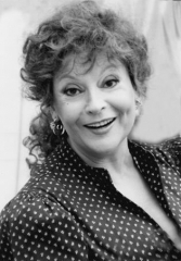 Picture of Angela Luce