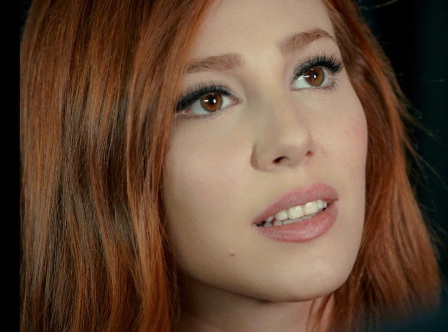 Picture of Elçin Sangu