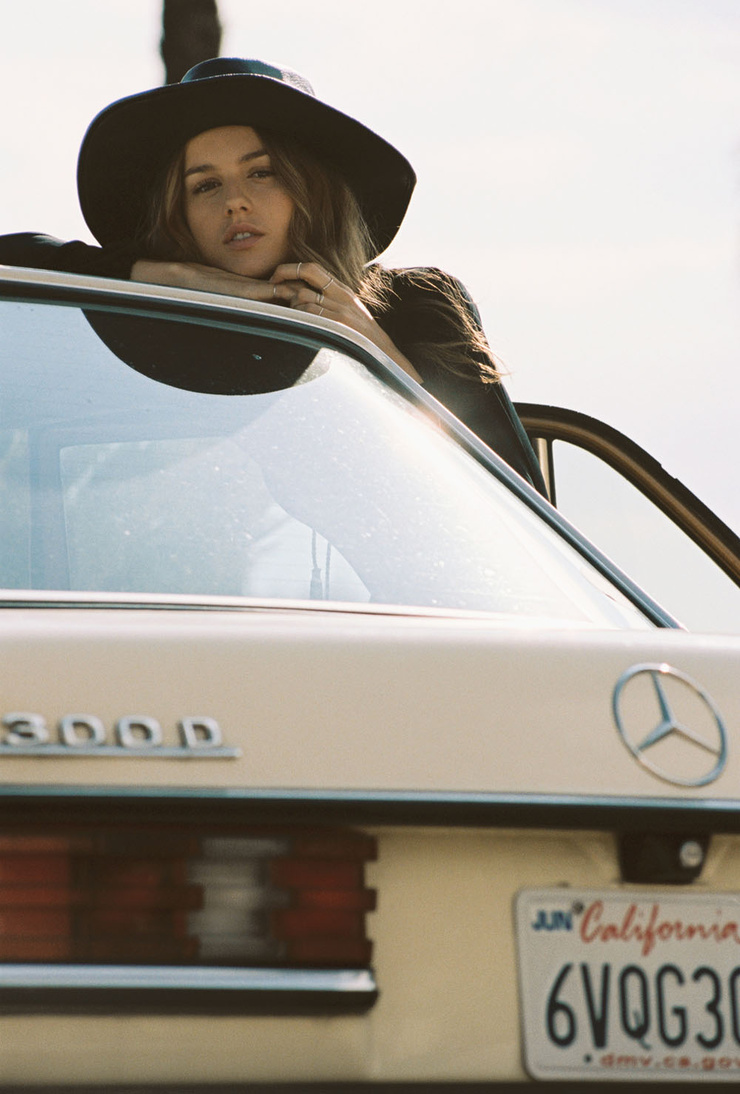 Picture of Isabelle Cornish